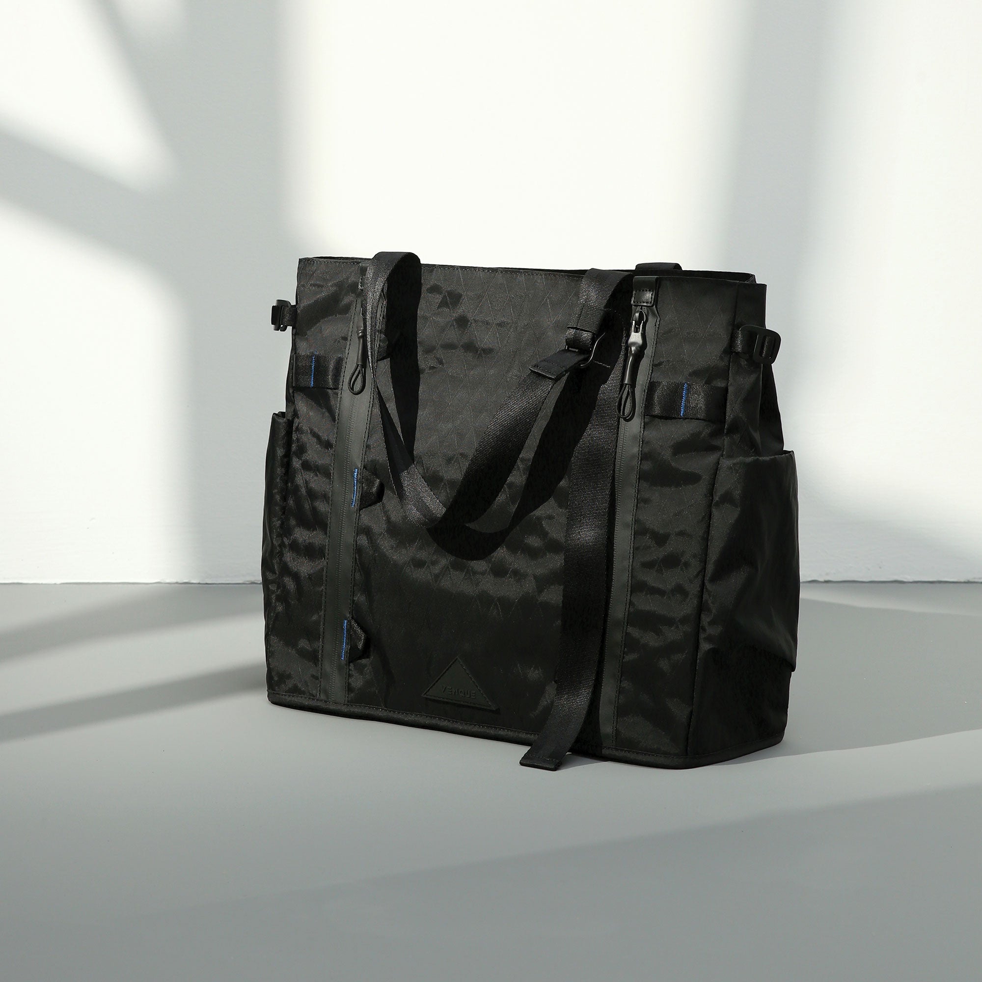 Premium Tote Bags | Work & Travel Totes with Style | VENQUE